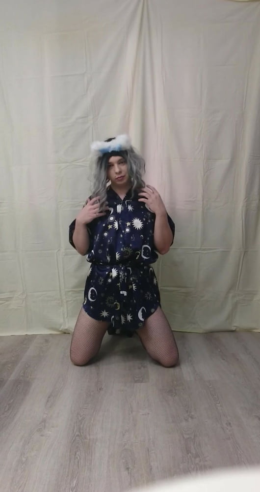 Rikki 18 Pics Xhamster